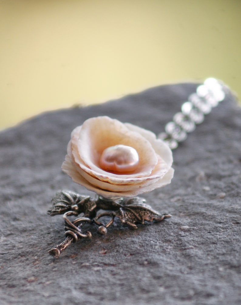 Romantic Shell and Pearl Rose Necklace Seashell Necklace - Etsy