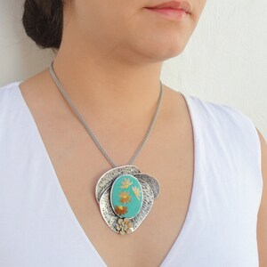 Green at Heart Necklace Vintage Embroidery, Enamel and Silver Plated ...