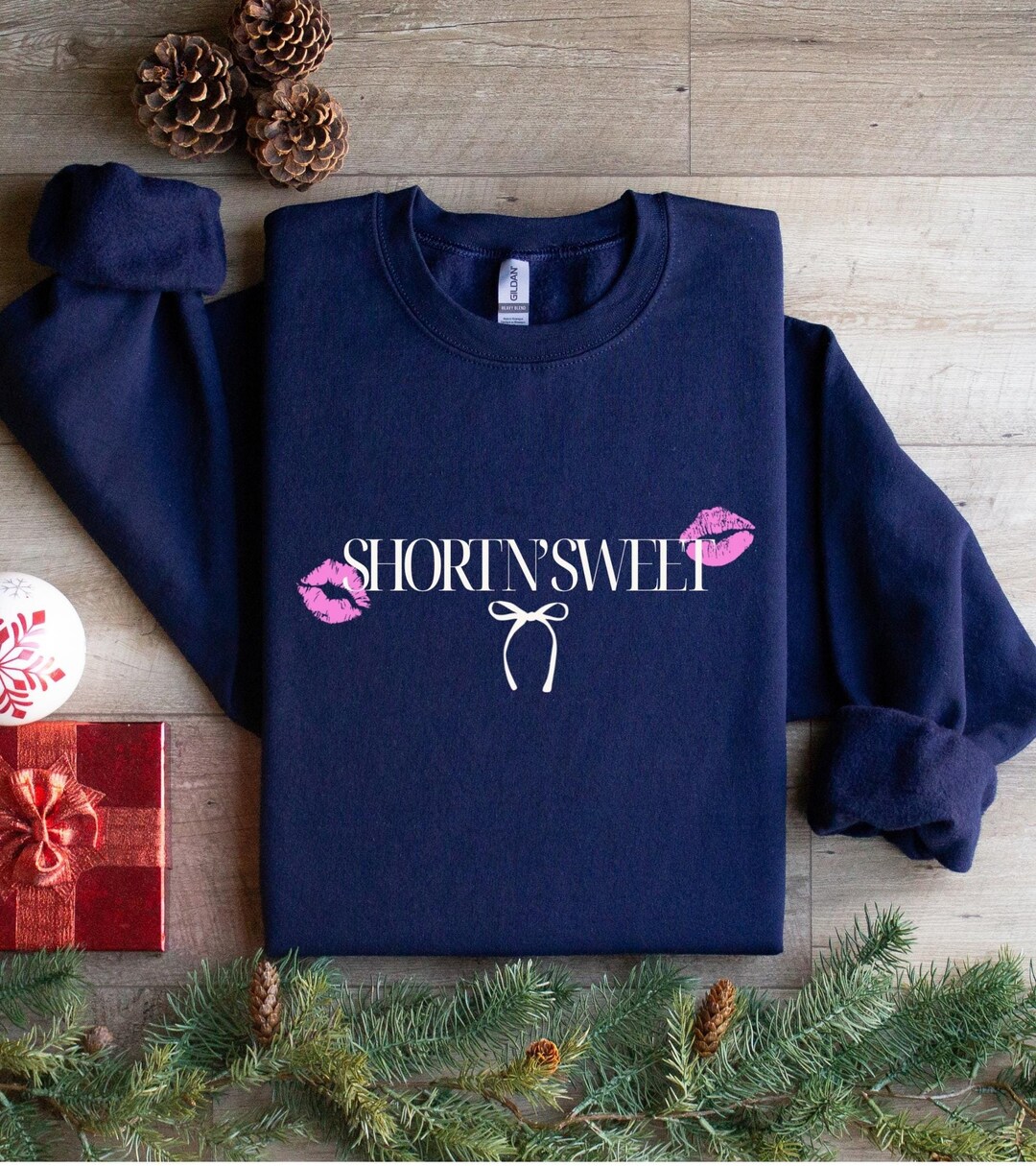 Short N 'Sweet Hoodie, Short n Sweet Merch Bed Chem Espresso Bitte ...