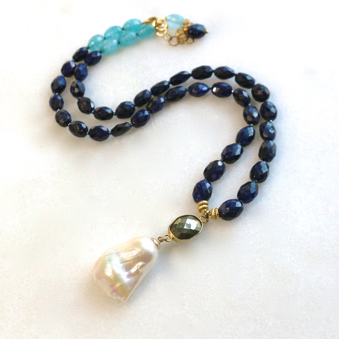 Gran collar de perlas barrocas, collar de zafiro azul, relleno de oro ...