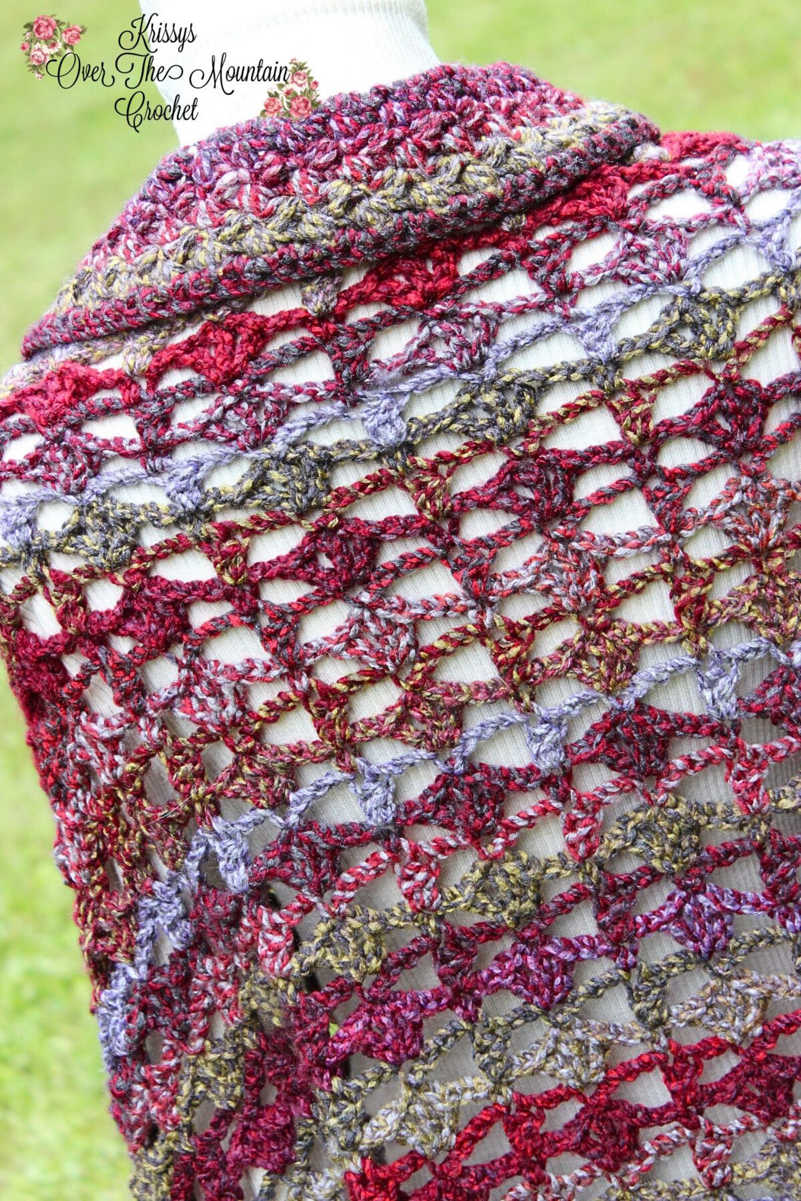 Chunky Yarn Crochet Poncho Pattern Effortless Elegance for Fall Easy to ...