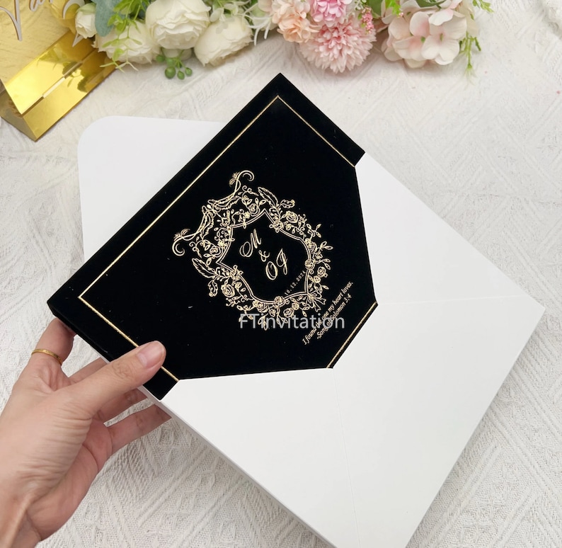 Black Velvet With Gold Mirror Luxury Box Invitation With Acrylic Card ...