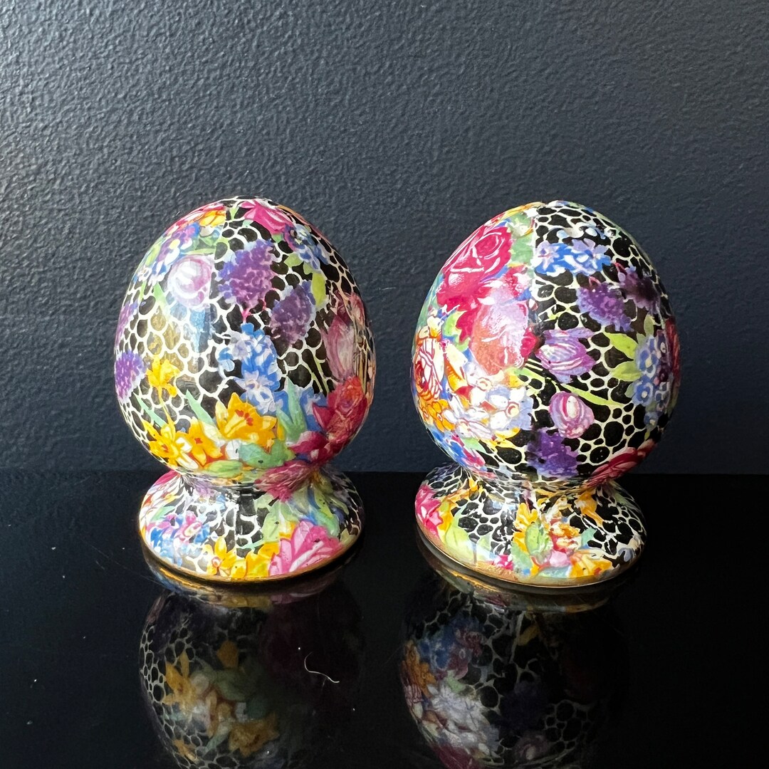 Royal Winton Hazel Grimwades Salt and Pepper Shakers Egg Shape Chintz ...
