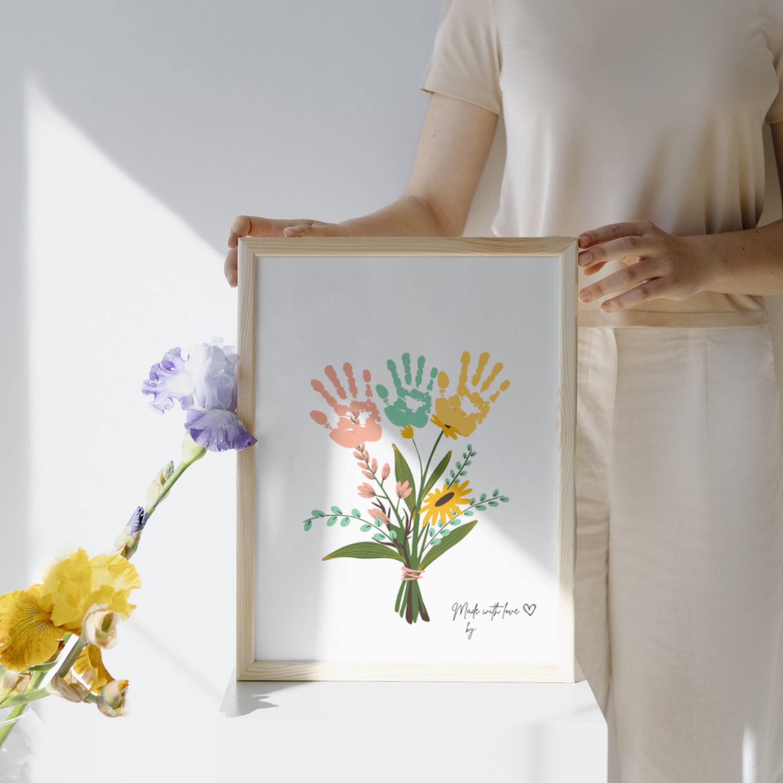 Flower Handprint Craft Art, Printable Mothers Day,for Mom or Grandma ...