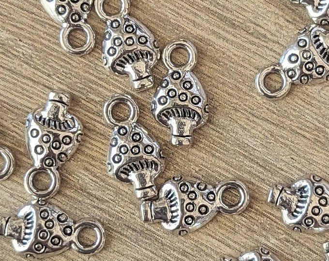 20 Pcs Tiny Silver Mushrooms - Antique Silver Color Metal Alloy Forest ...