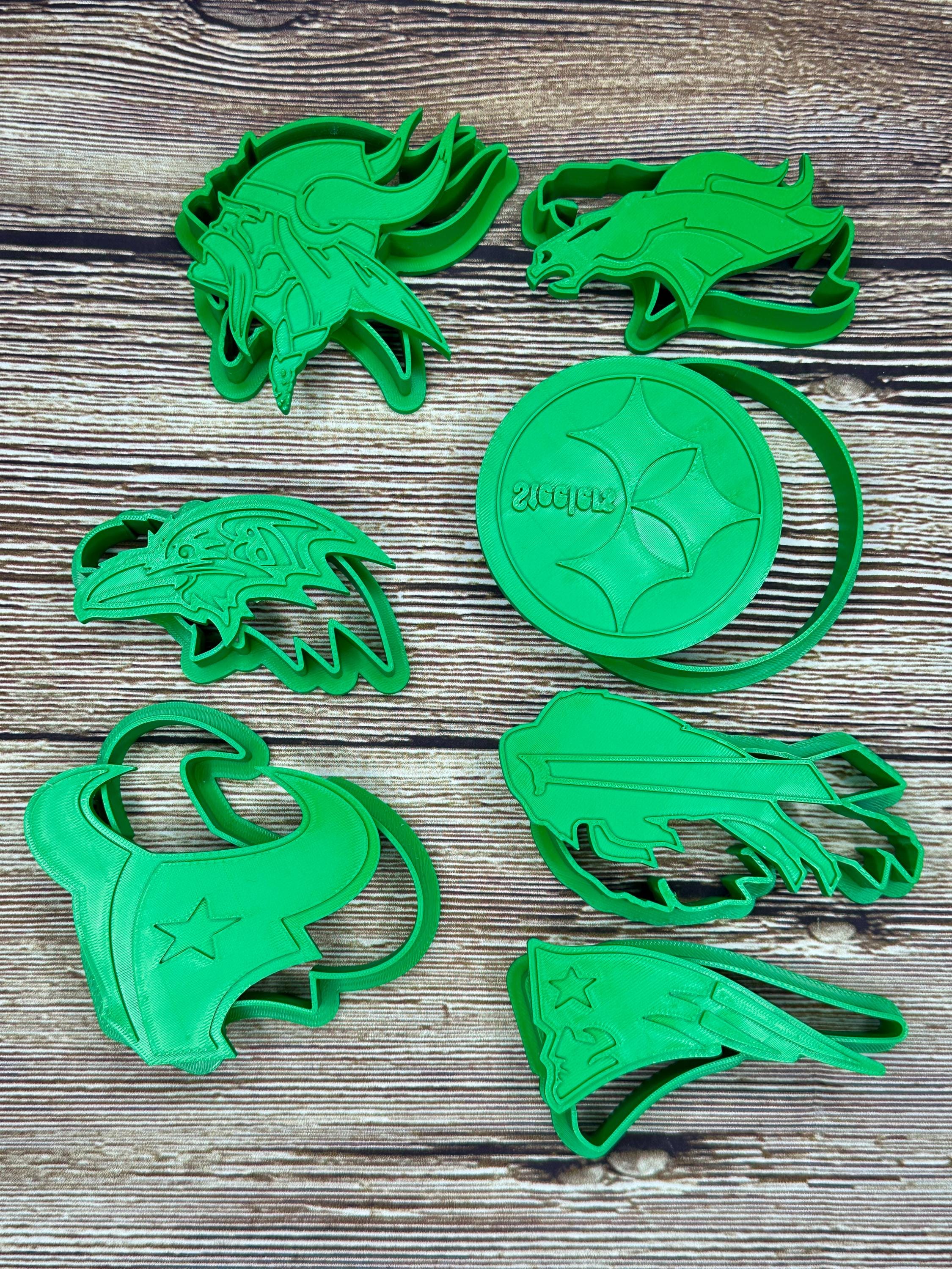 NFL Team Logo Cookie Cutters - 3D Printed - Perfect for Game Day Treats ...