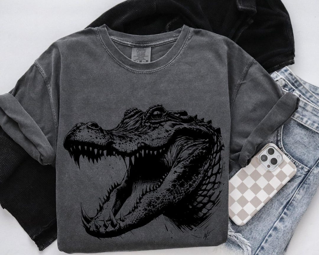 Gators Mascot Retro 90s Gators Tee Retro Graphic Gators Shirt Comfort ...