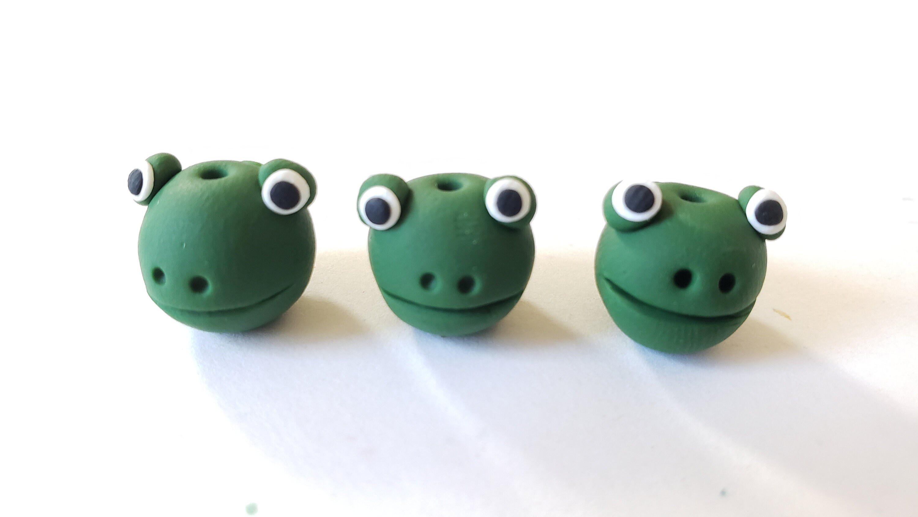 Frog Beads/ Set Of Three/ 12mm/ Polymer Clay/ Handmade Frog | Etsy