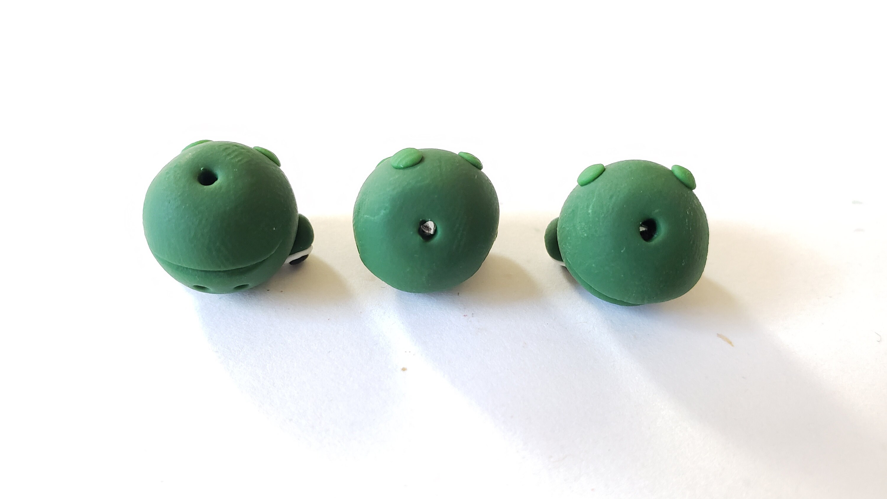 Frog Beads/ Set Of Three/ 12mm/ Polymer Clay/ Handmade Frog | Etsy