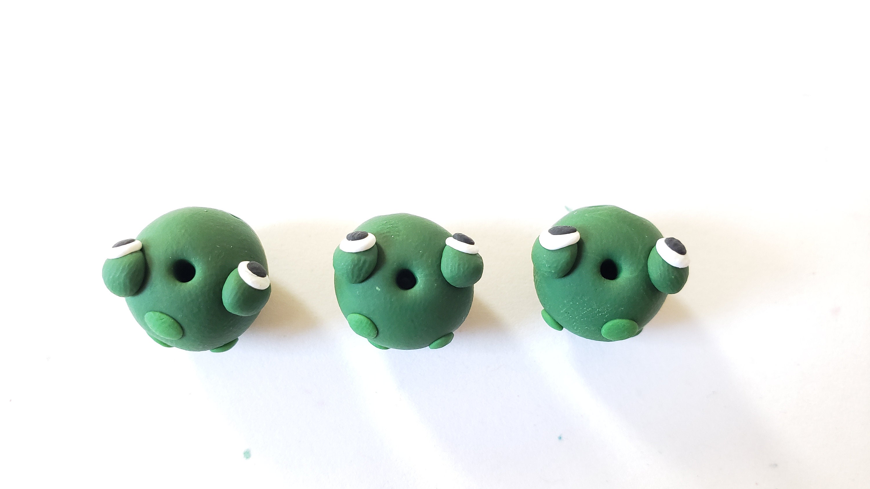 Frog Beads/ Set Of Three/ 12mm/ Polymer Clay/ Handmade Frog | Etsy