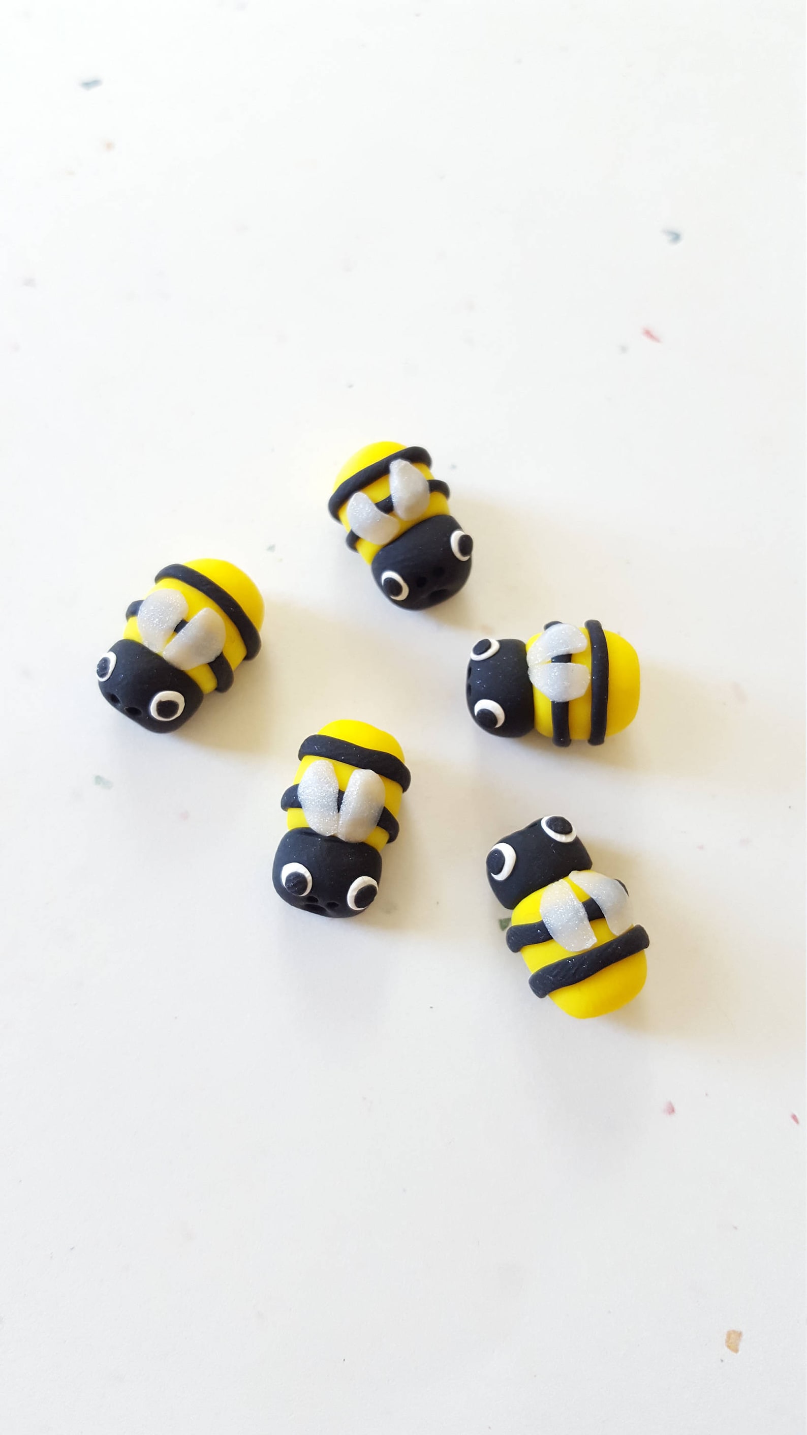 Polymer Clay Bumble Bee Beads/ Set of Five/ 16mm/ Handmade/ - Etsy