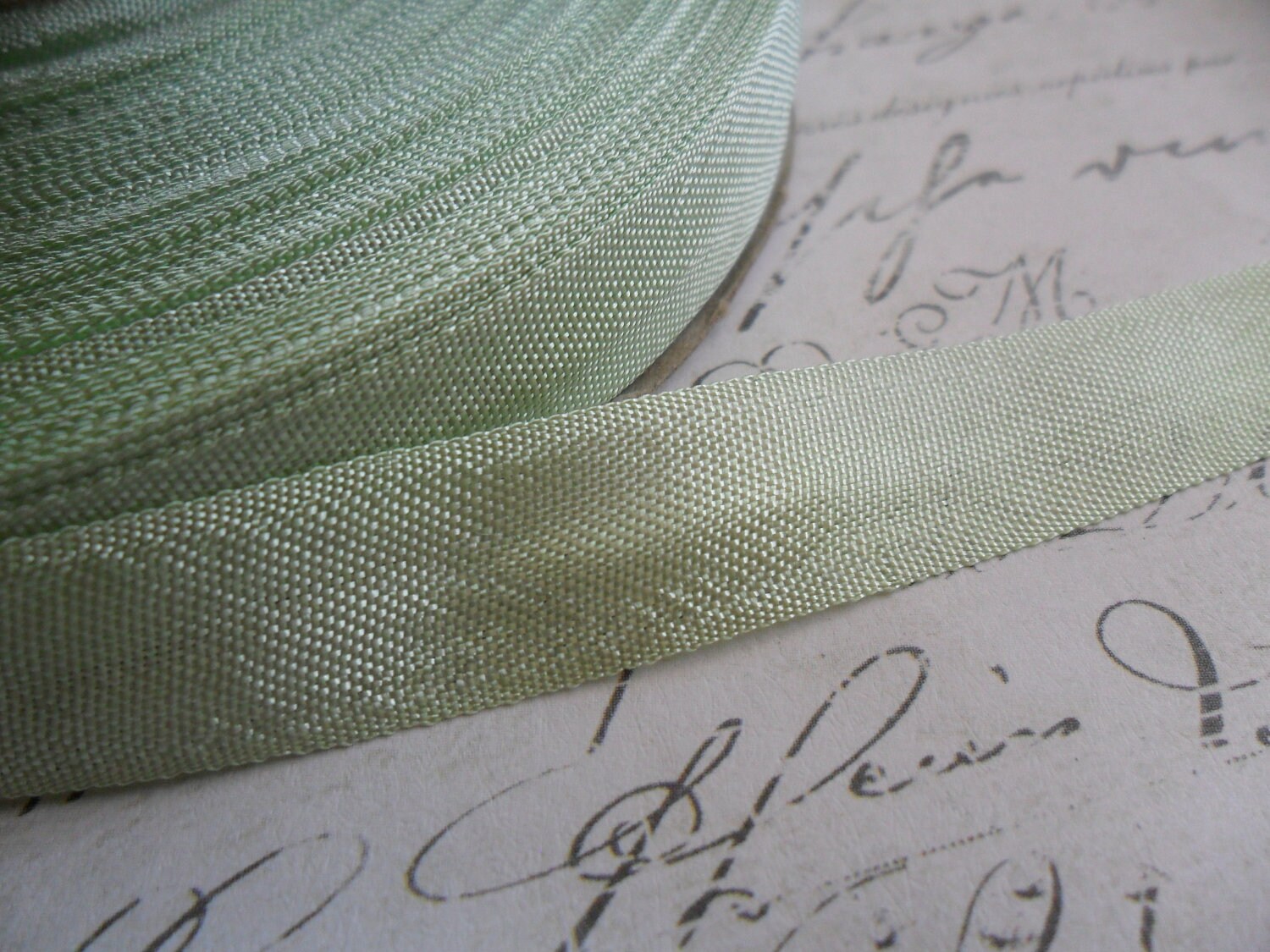 Key Lime Vintage Seam Binding Ribbon - Etsy