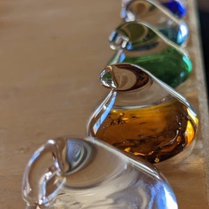 Flameworked Clear Glass Kiss Hand Sculpted by Jenn Goodale - Etsy