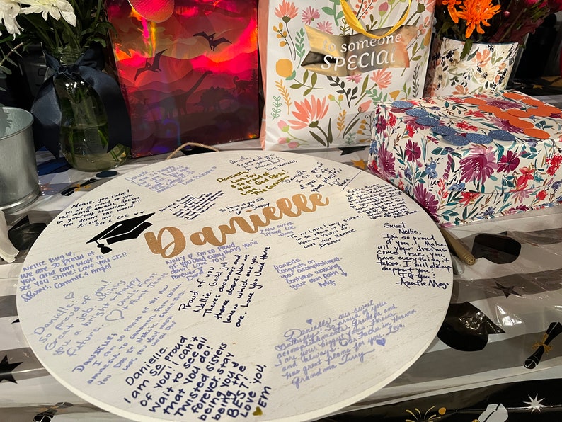 Custom Graduation Signature Board - Etsy