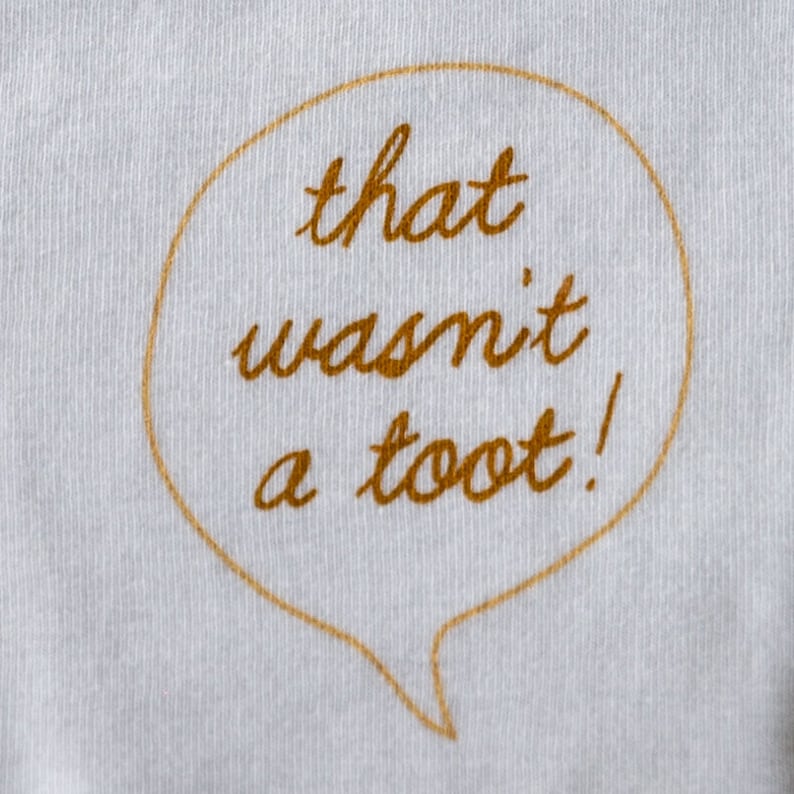 WHO TOOTED that Wasn't a Toot Funny Baby Onesie Graphic Print Prpl Nrpl ...