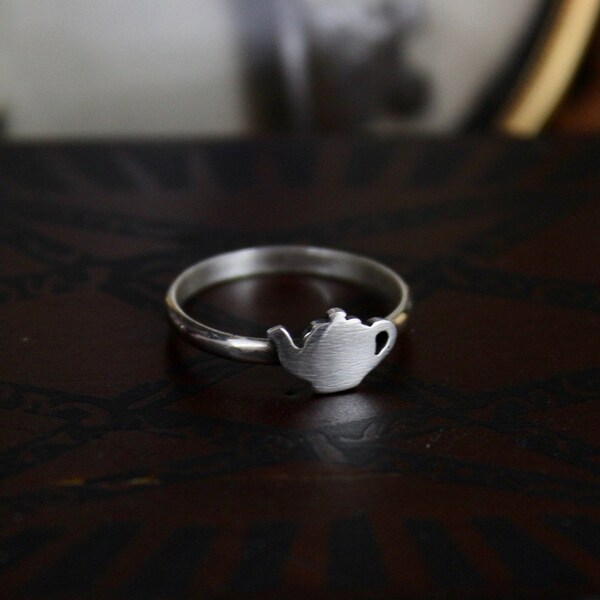 Teapot Ring - Etsy