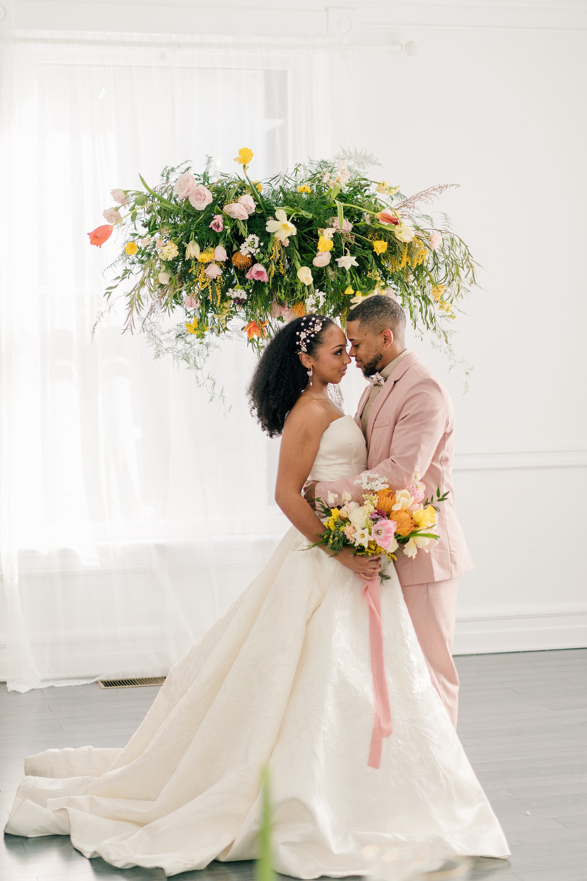 The Complete DIY Wedding Floral Guide | DIY Wedding Flowers | Wedding ...