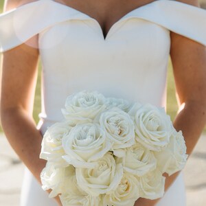 How to Reflex Roses DIY Guide for Your Bridal Bouquet, Wedding Flowers ...