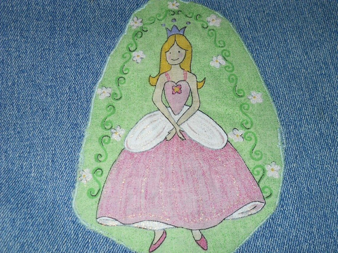 Princess With Green Background and Three Hair Colors. Girls and Moms ...