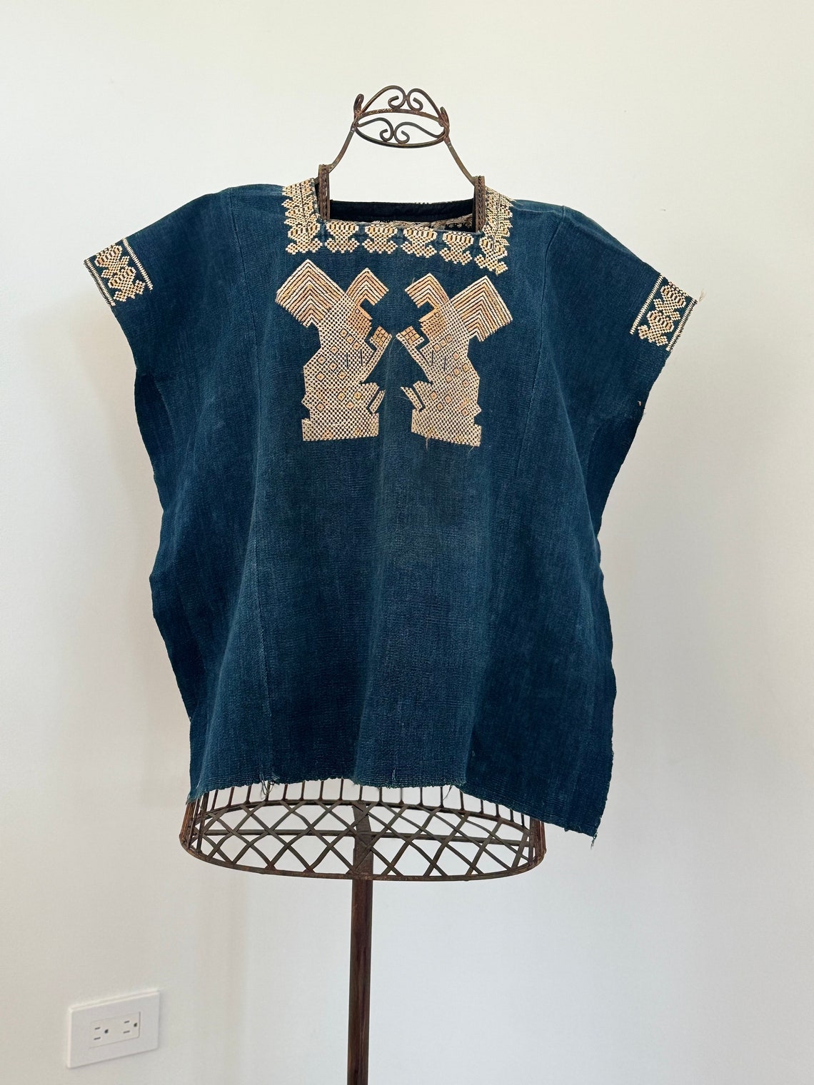 Guatemala Hand Embroidered Blouse, Hand Sewn/handmade, Indigenous ...