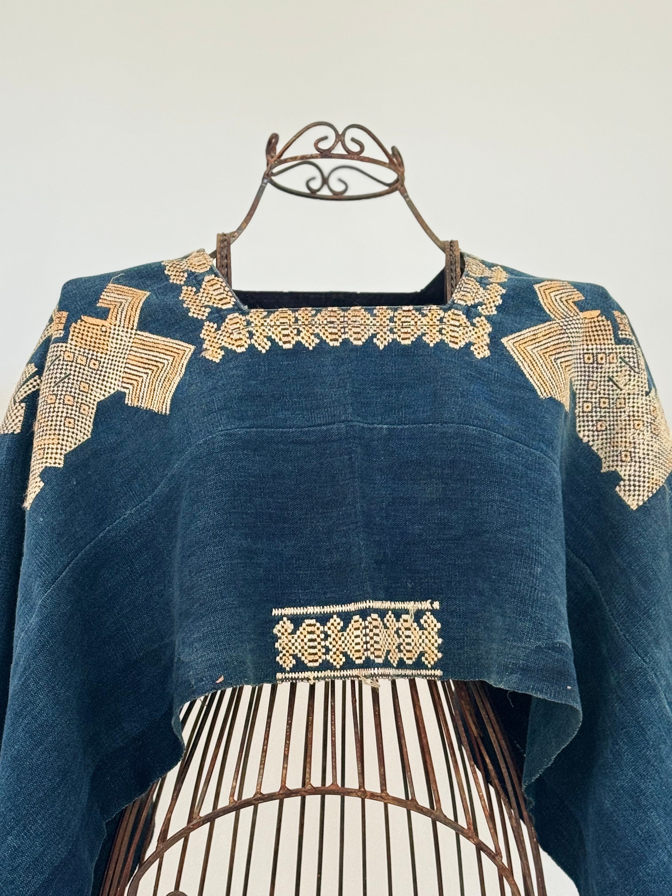 Guatemala Hand Embroidered Blouse, Hand Sewn/handmade, Indigenous ...