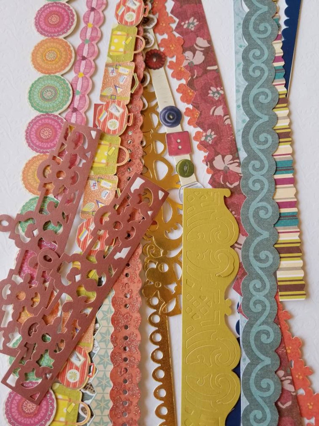 16 Pieces Decorative Paper Trim Scalloped, Printed Borders, Banners and ...