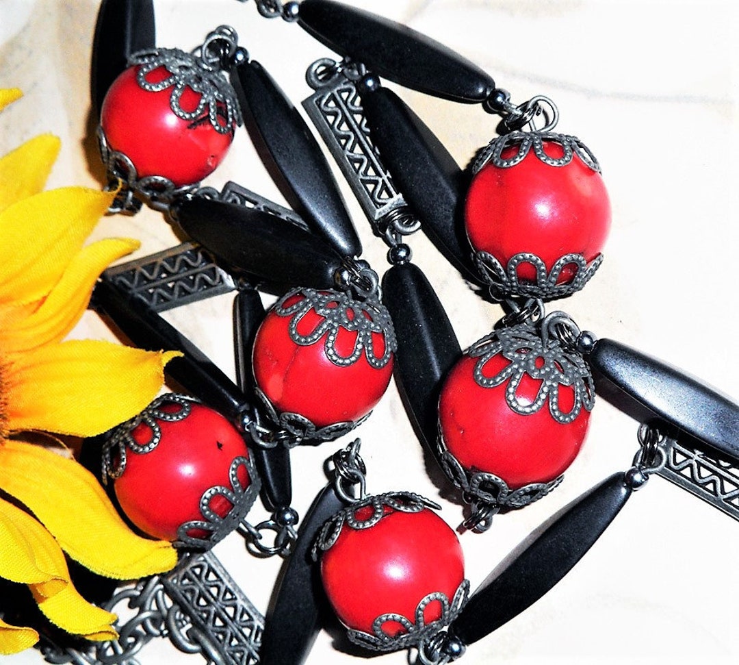 Black and Red Long Necklace, Adjustable Necklace, Red Coral and Black ...