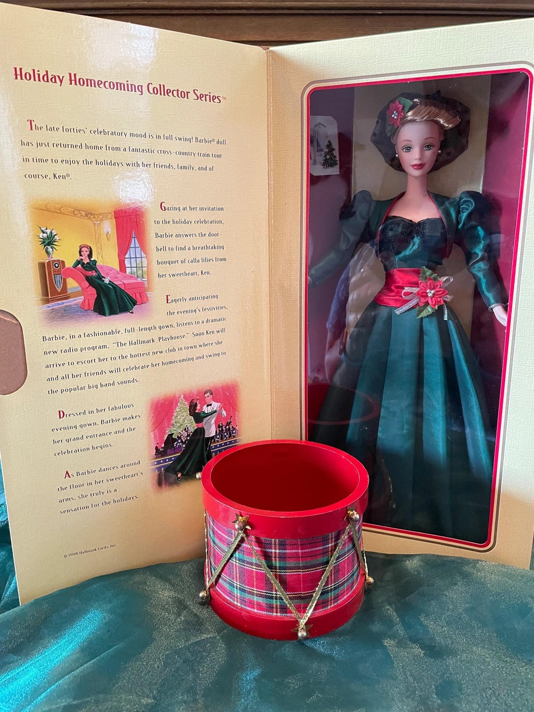 Holiday Sensation Hallmark Barbie Doll (NRFB,1998) - Etsy