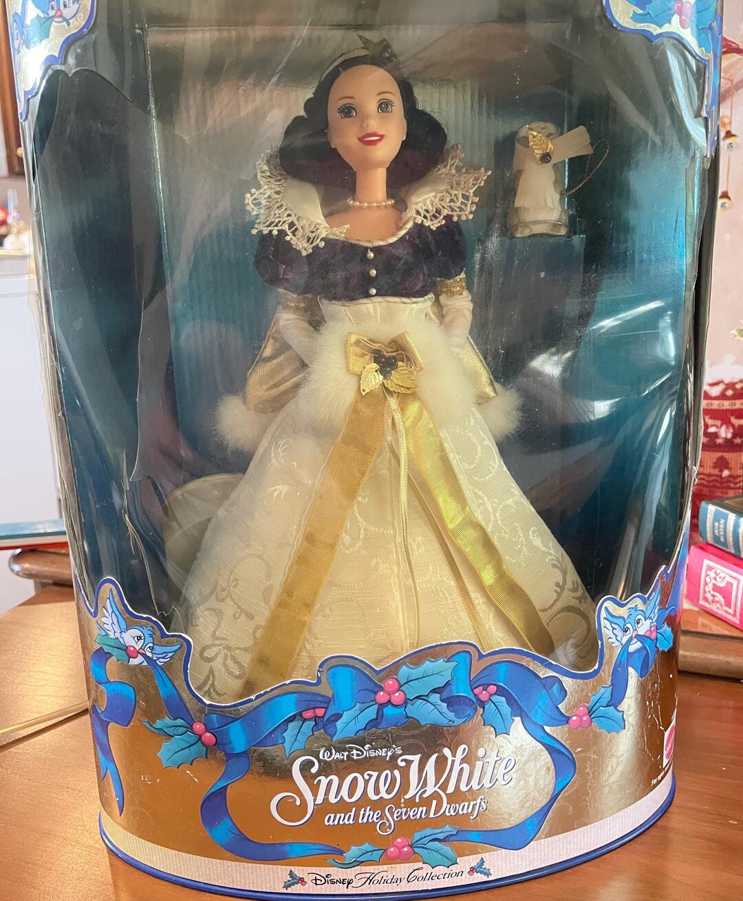 Snow White Holiday Edition Doll With Box (disney 1998) - Etsy