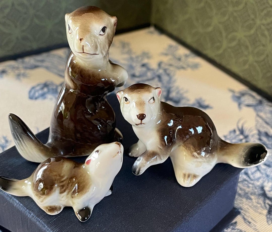 Vintage Ceramic Otter Family Figurines - Etsy