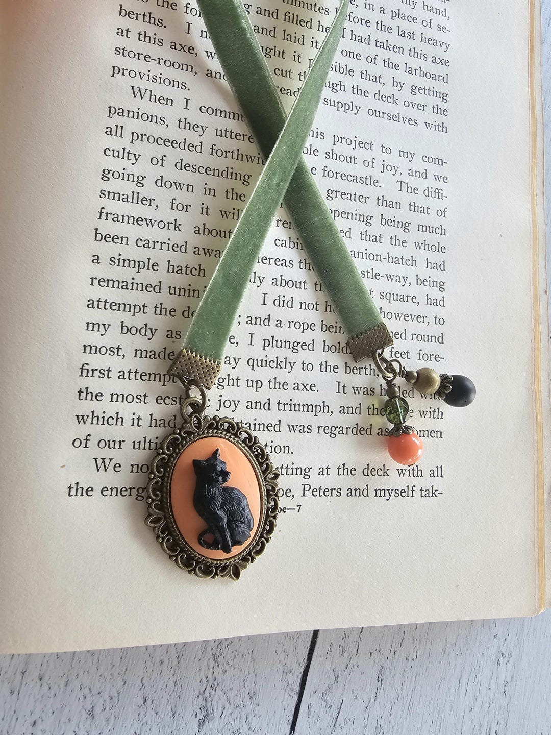Black Cat Cameo Bookmark, Gothic Bookmark, Horror Lover or Reader Gift ...