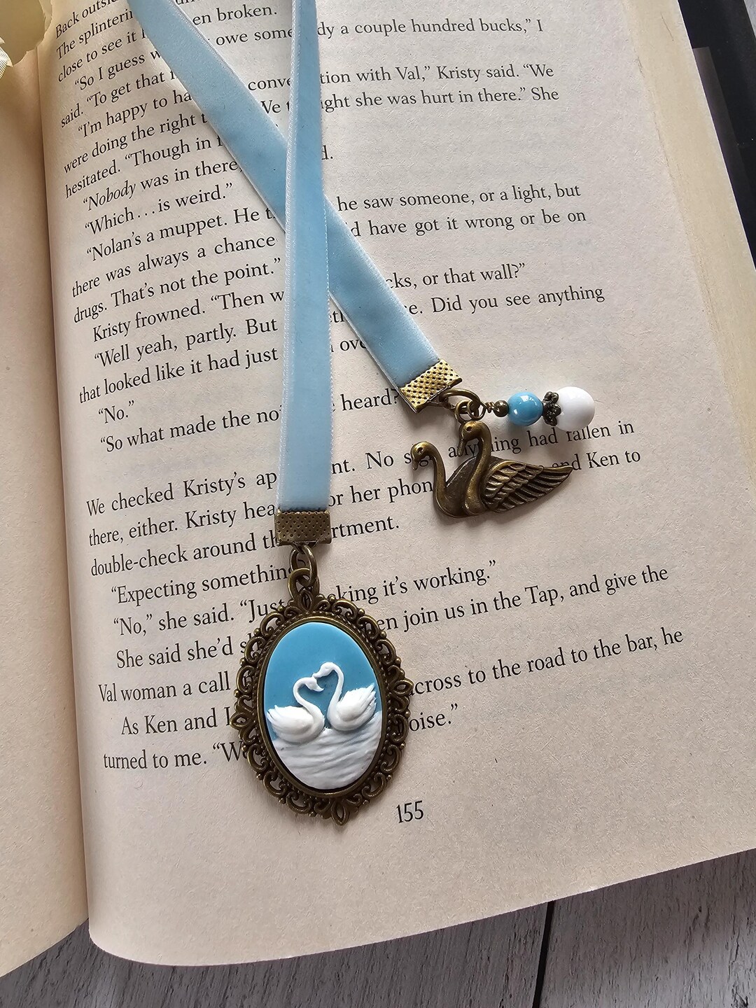 Whimsical Reader Gift With Swan Couple Cameo, Bookmark Gift for Her - Etsy
