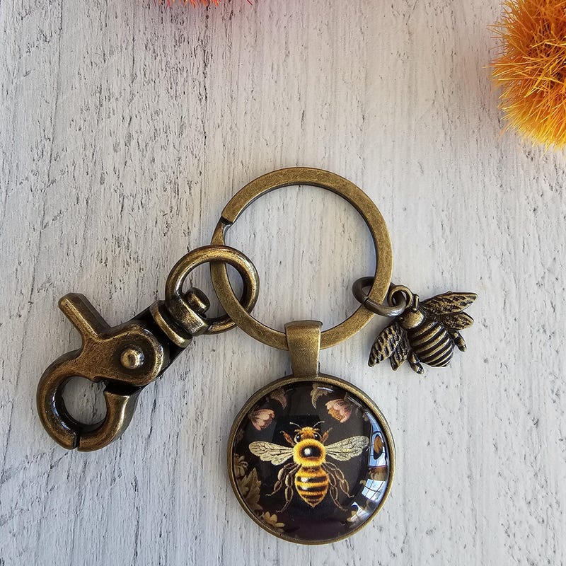 Bumble Bee Keychain - Etsy