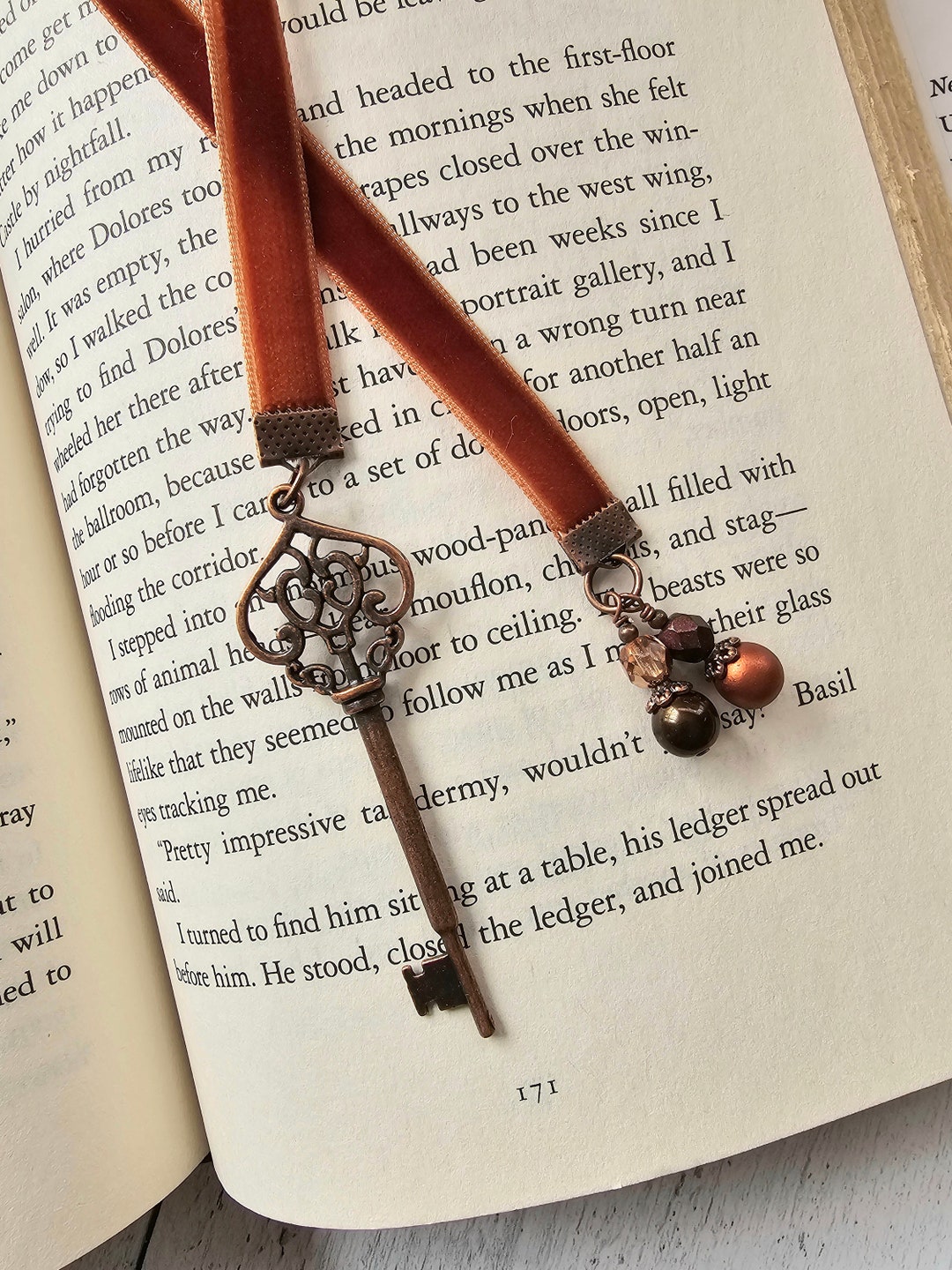Copper Key Bookmark, Velvet Ribbon Book Mark, Reader Gift - Etsy