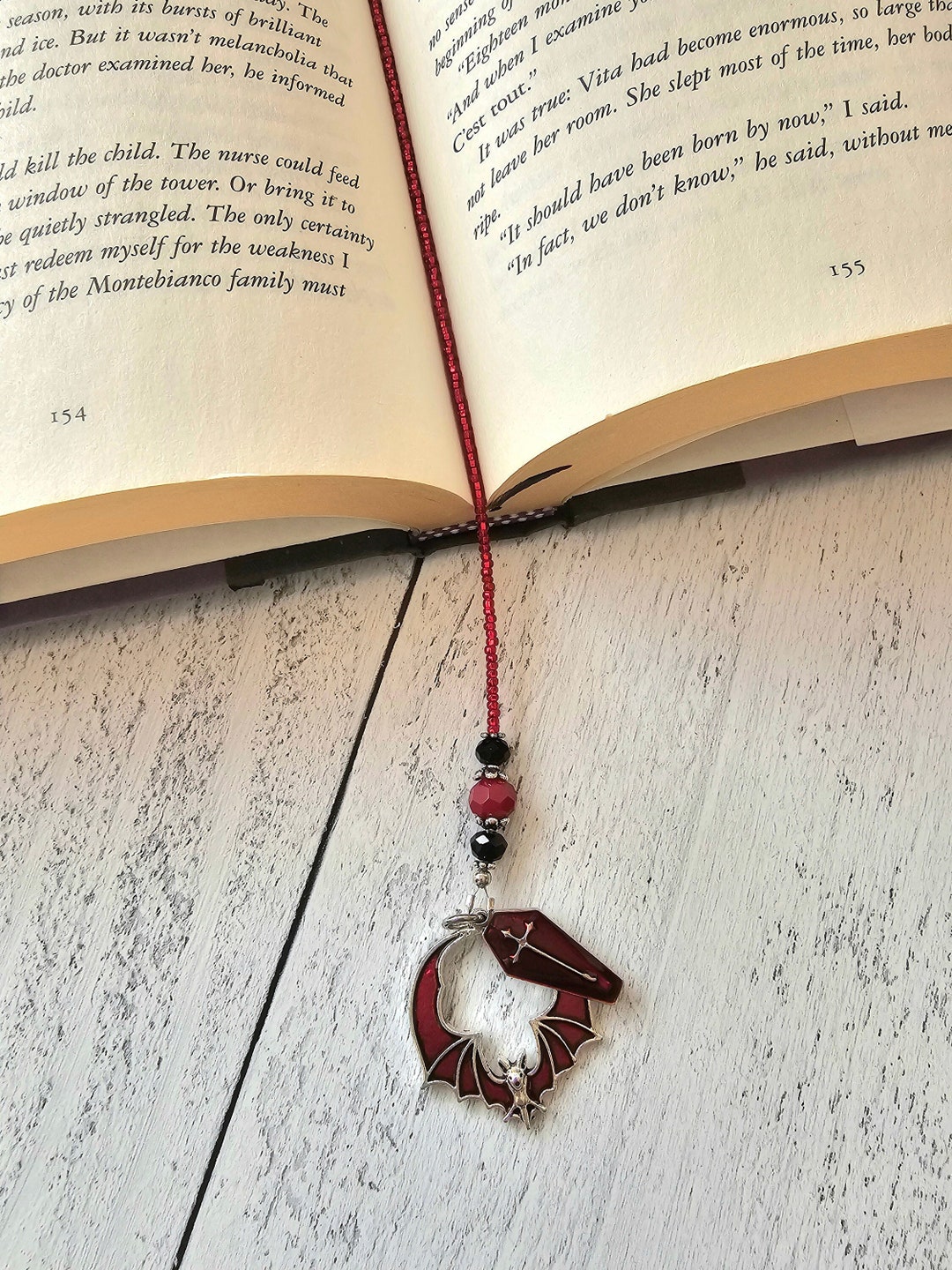 Vampire Bookmark, Fantasy Horror Reader Gift, Dracula Bookmarker, Bat ...