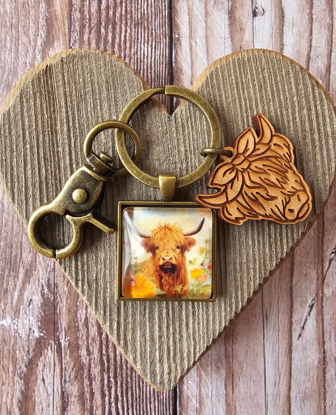 Highland Cow Keychain With Wood Cow Charm, Shaggy Coo Lover Gift - Etsy