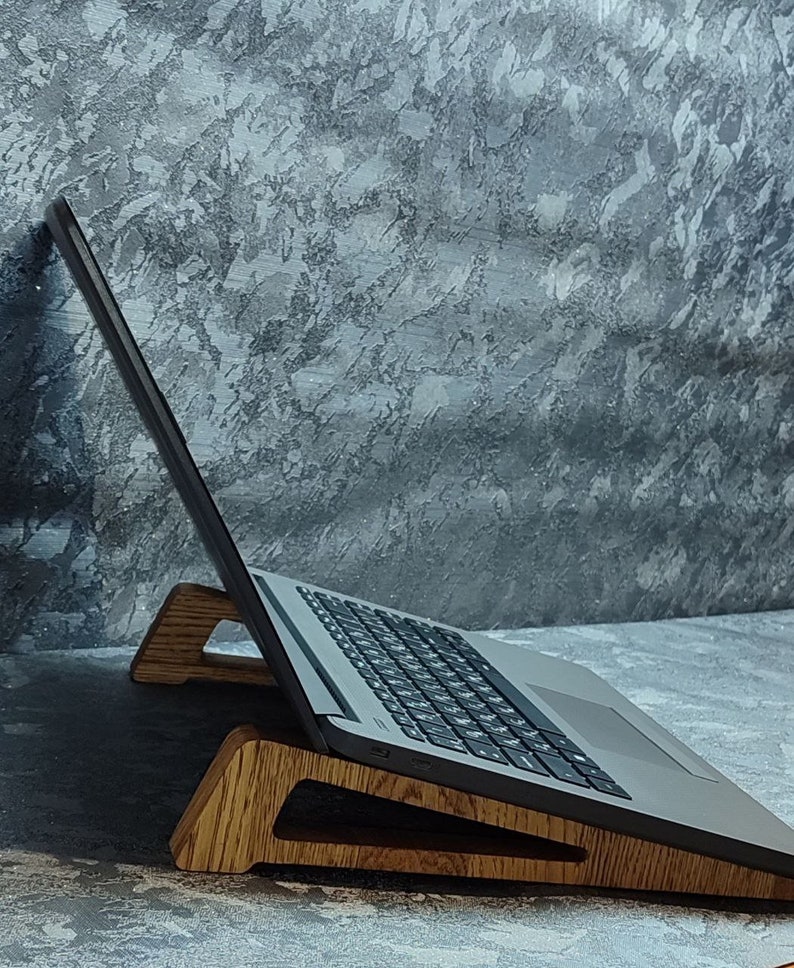 WOODEN Laptop Stand, Laptop Riser, Desk Organizer for Laptop, Solid ...