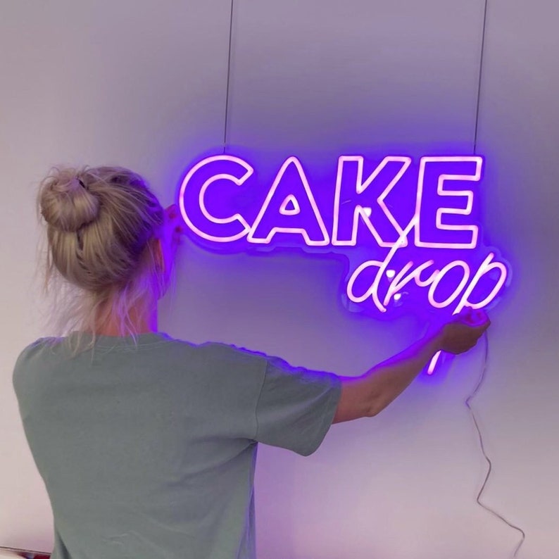 LED Sign, Bar Lights, Name Signs, Room Decor Aesthetics, Light up ...