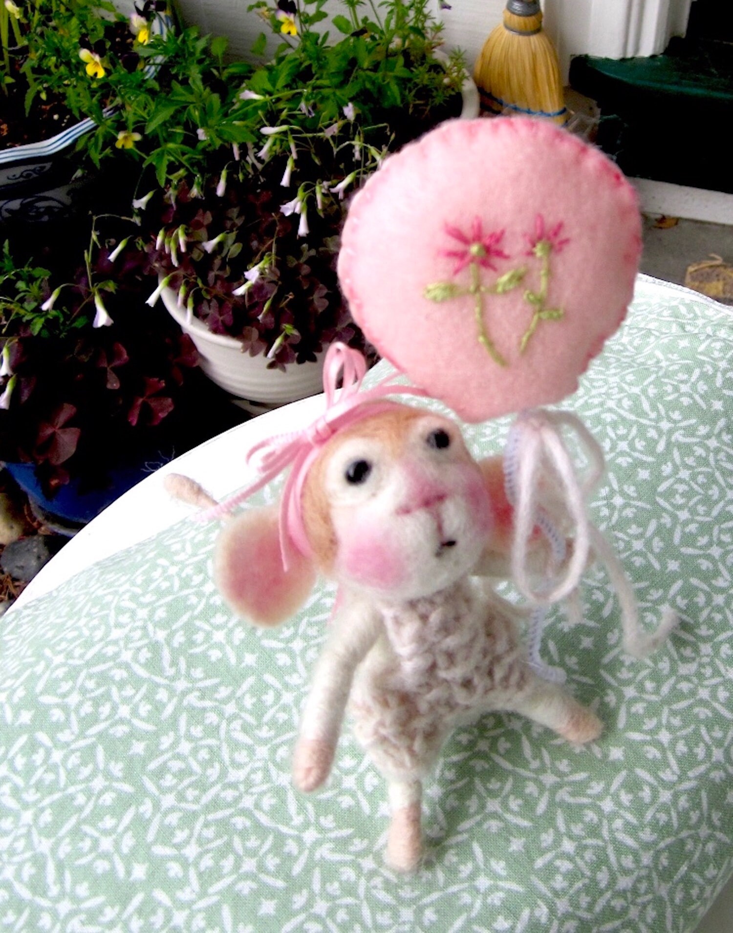 Needle Felted Mouse Doll and Balloon/ Heirloom Collectible/ | Etsy