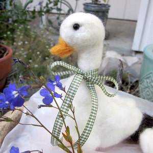 Needle Felted Mother and Baby Duck Dolls, Log and Flowers/ Heirloom ...