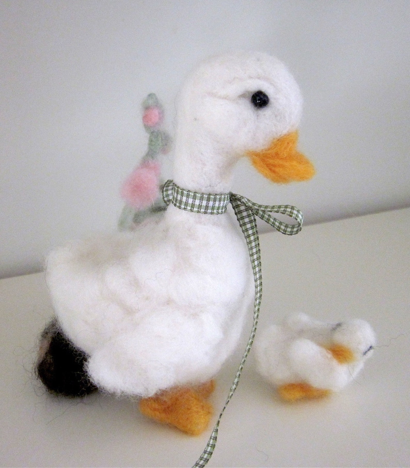 Needle Felted Mother and Baby Duck Dolls, Log and Flowers/ Heirloom ...