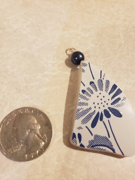 Spectacular Upcycled Pyrex Colonial Mist Necklace Pen… - Gem