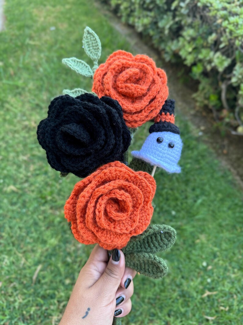 Cute Crochet Halloween Rose Bouquet Halloween Roses Ghost Roses - Etsy