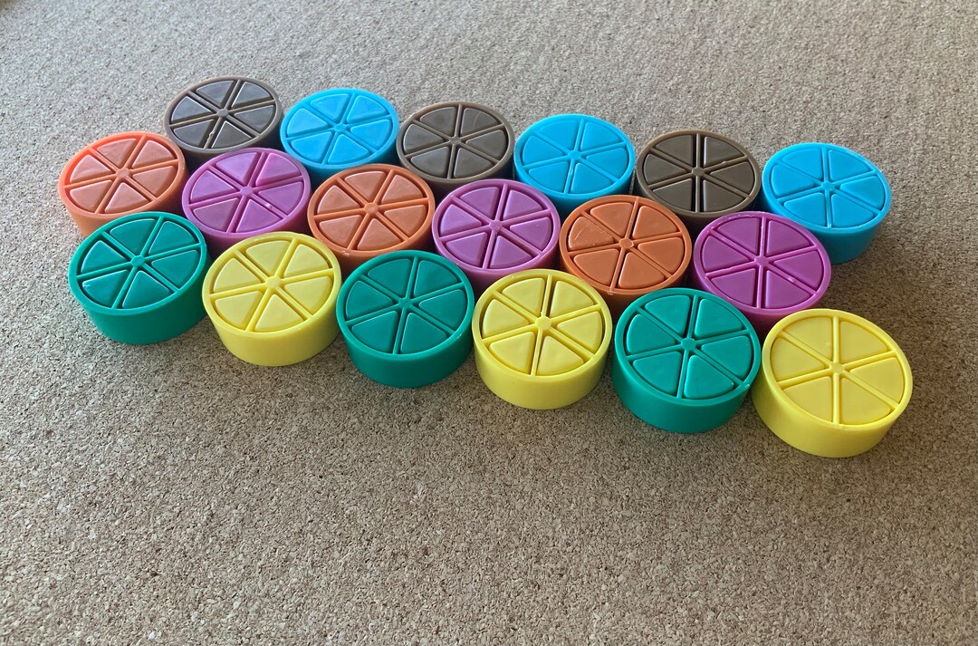 Lot of 18 Vintage Trivial Pursuit Pies and Wedges, Crafting Projects ...