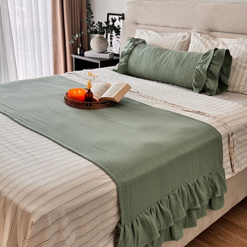 King Bed Runner - Etsy