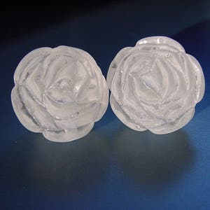 Frosted Crystalline Roses Vintage Lucite Focal Beads - Etsy