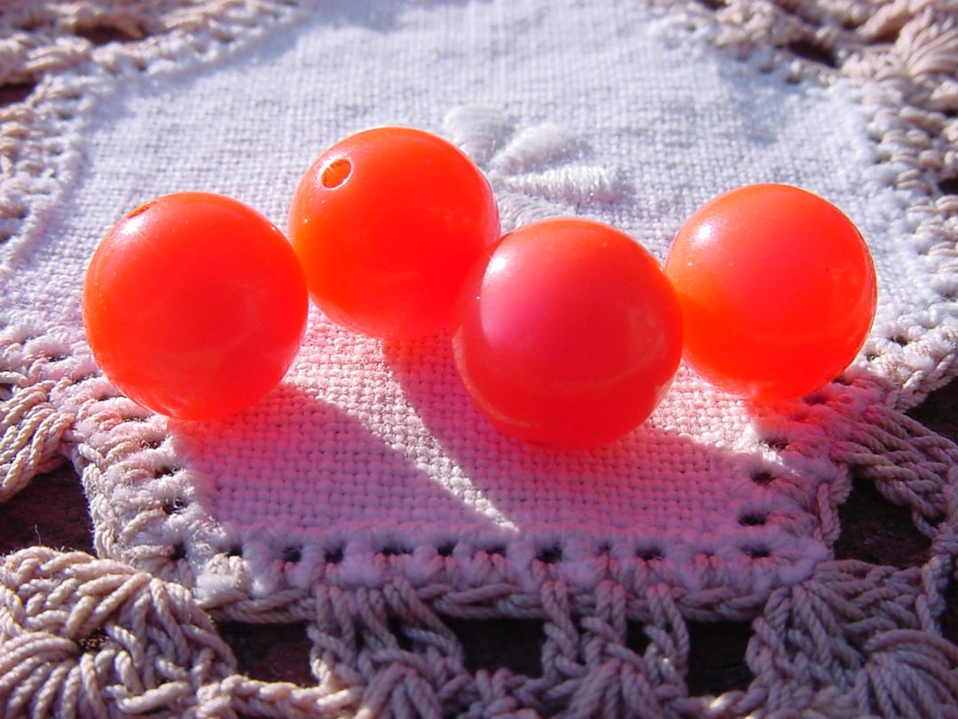 Dayglo Neon Coral Orange Red Hint of Moonglow Vintage Lucite Beads - Etsy