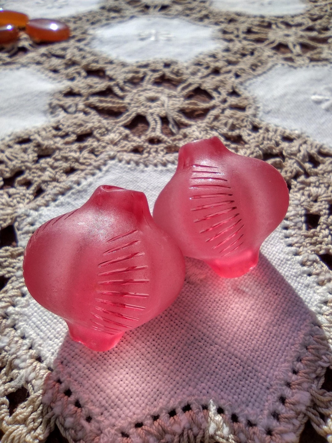 Raspberry Berry Pink Glow Chinese Lanterns Vintage Lucite Beads - Etsy