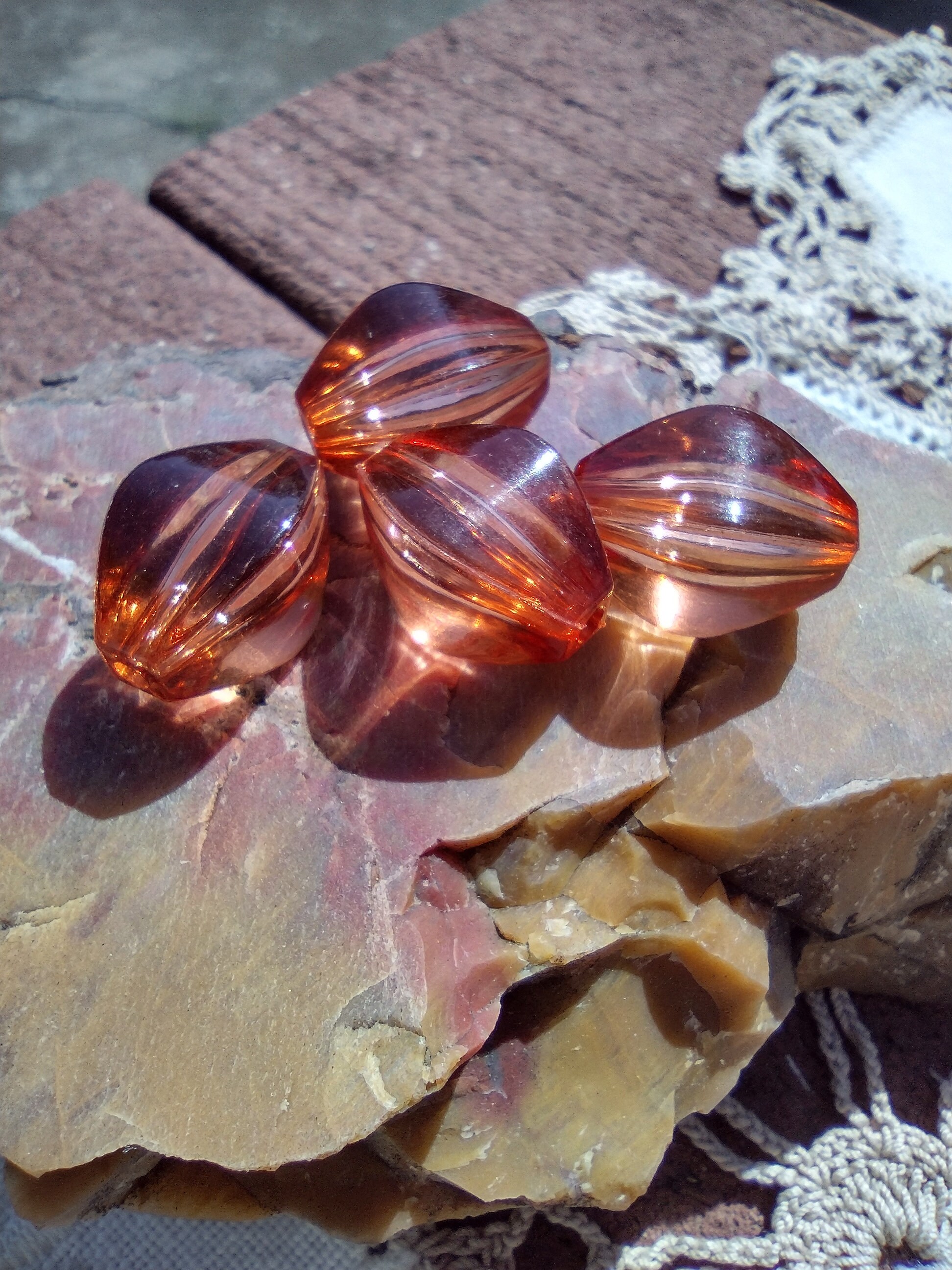Cinnamon Amber Pink Red Glow Elegant Tapered Vintage Lucite Beads - Etsy
