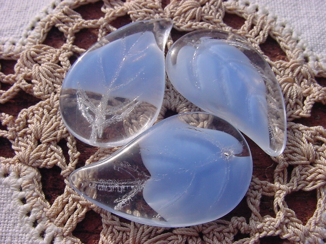 Baby Blue Powder Blue Givre Realistic Leaf Vintage Glass Bead Pendant ...